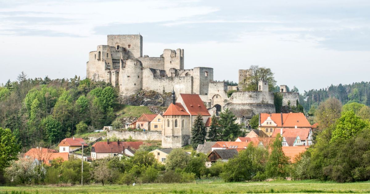 České hrady a zámky | Vodní strážci